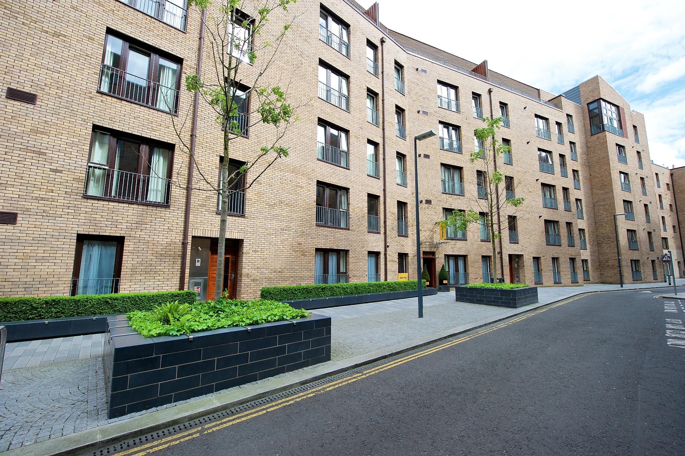 Edinburgh, West End - Lowest Price Guaranteed!